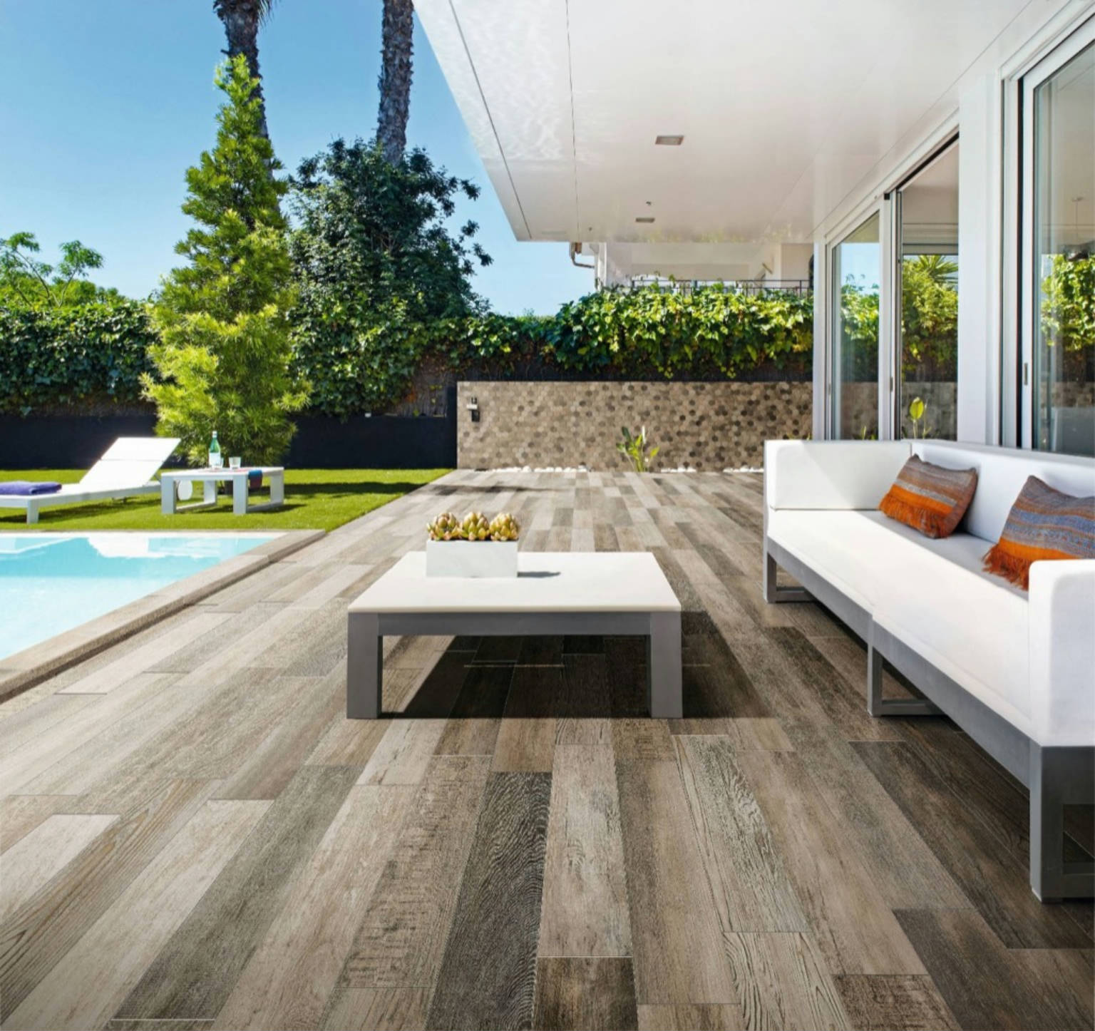 Barn Wood | Merola Tile